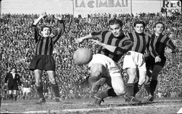 Top 8 tiền đạo AC Milan - Chân sút vĩ đại của Rossoneri